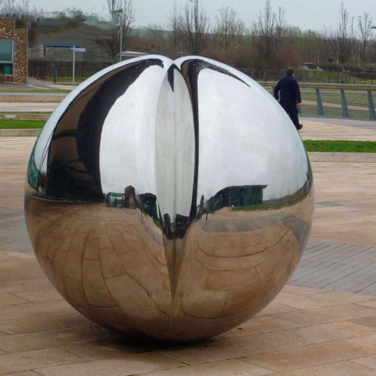 Outdoor Large 304 Grade Stainless Steel Hollow Ball Sculpture for ...